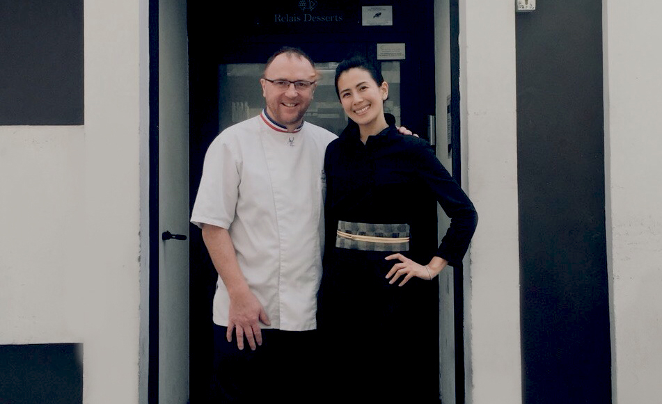 Parisへ出発！ NADELLのオーガニックコットンパティシエコート